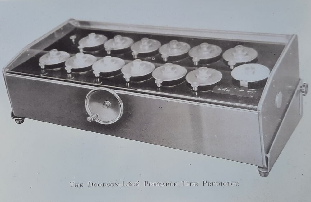 The Doodson-Légé Tide Predicting Machine - Bidston Observatory